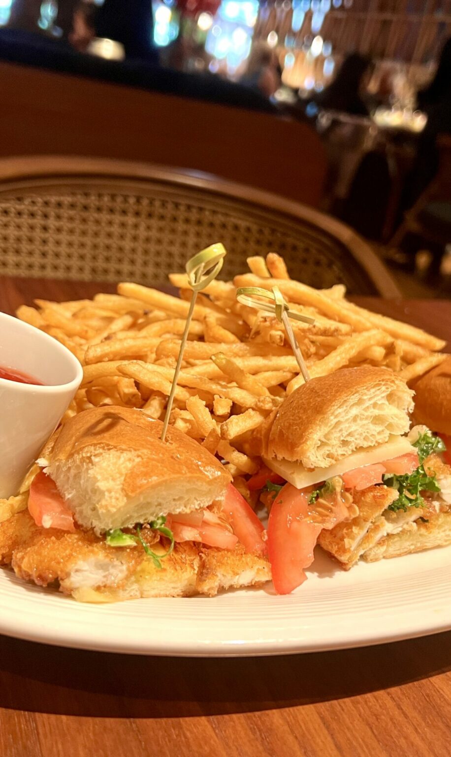 THE KEY CLUB | American | 3015 Grand Avenue, Coconut Grove, FL 33133